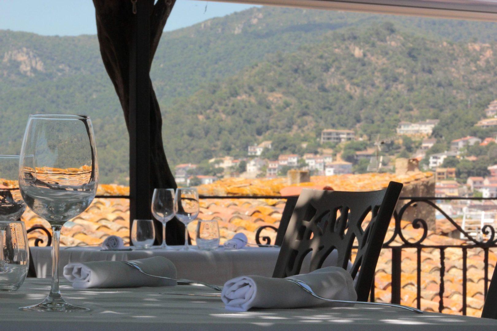 The 8 best restaurants to eat in Tossa de Mar - Gestión de casas y ...